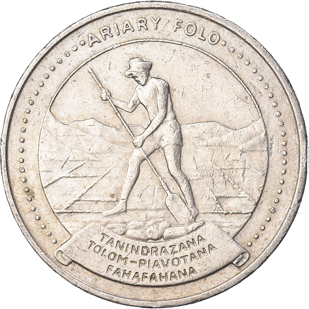 Coin, Madagascar, 10 Ariary, 1983, VF(30-35), Copper-nickel, KM:13b